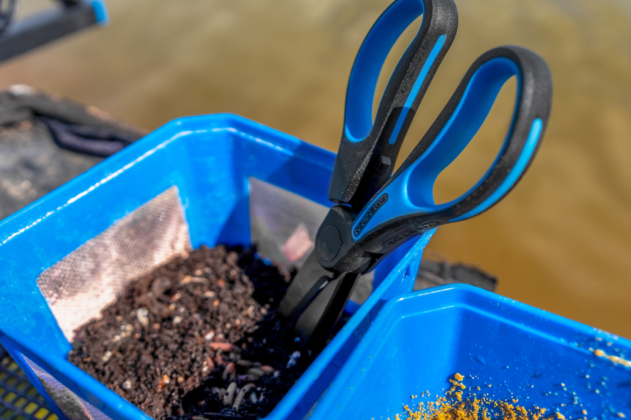 Worm Scissors | UK Match Fishing Tackle For True Anglers | Preston ...