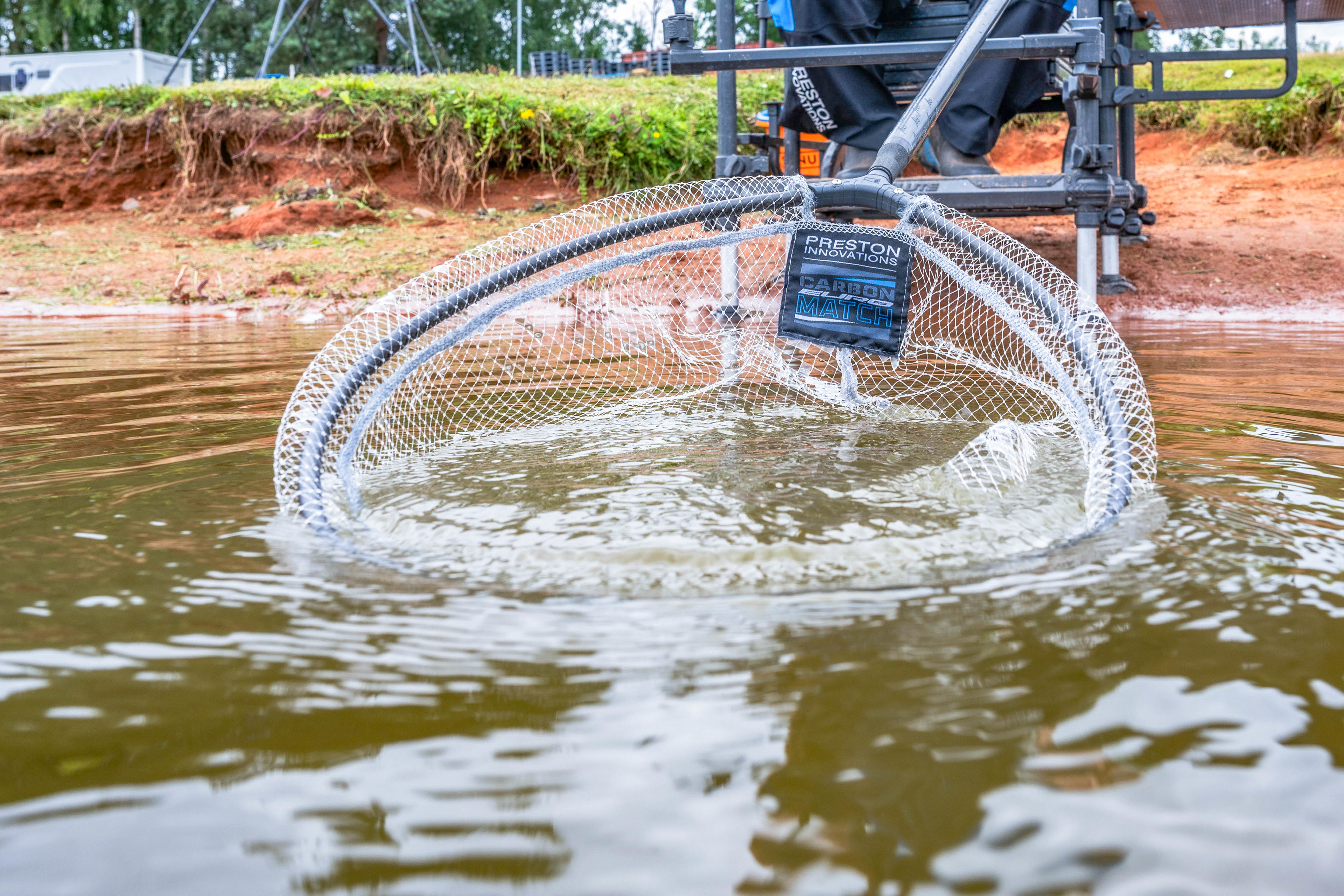 Carbon Euro Match Landing Net | UK Match Fishing Tackle For True ...